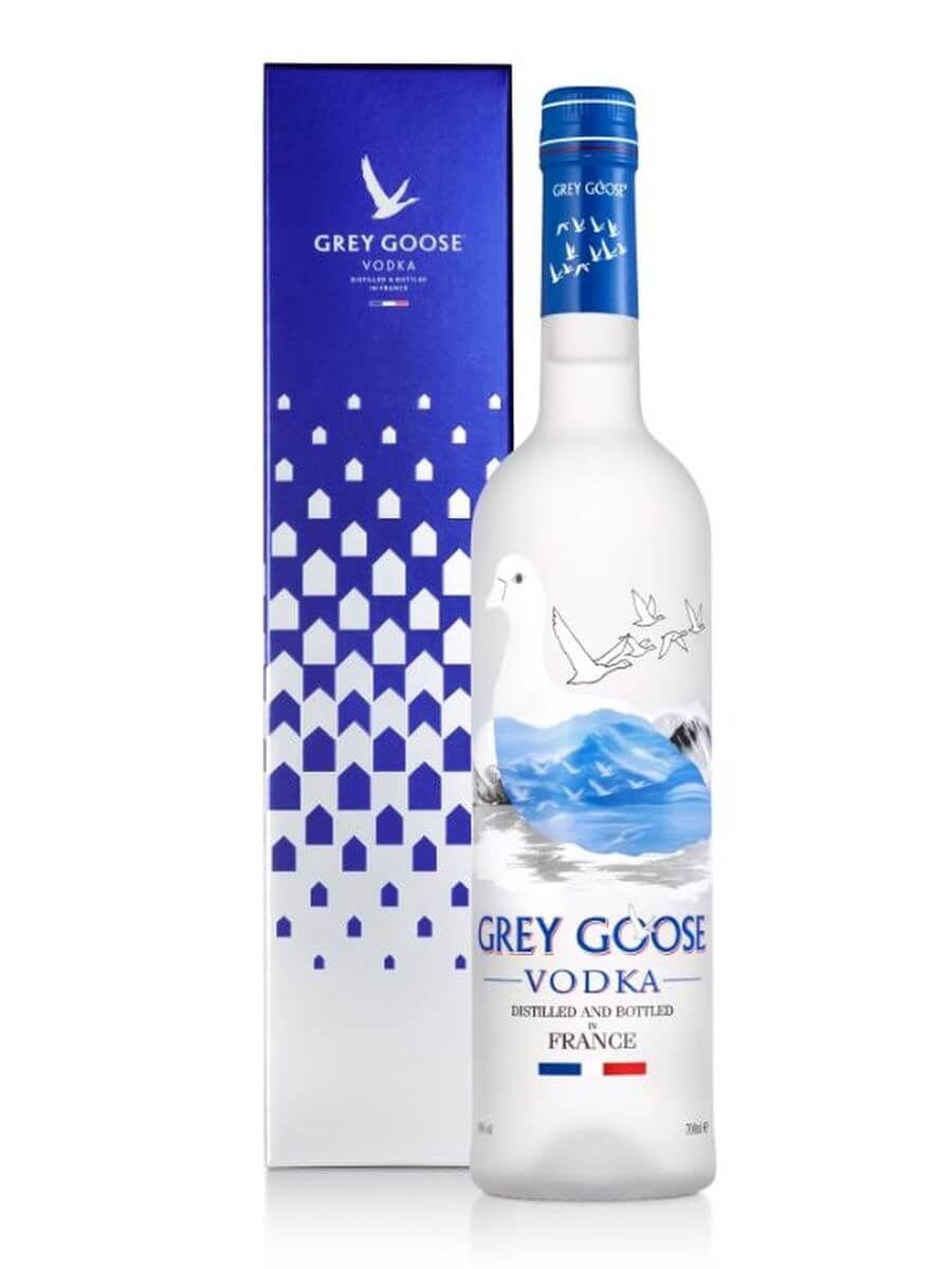 Grey Goose Vodka - Gift Box : Buy from World's Best Drinks Shop