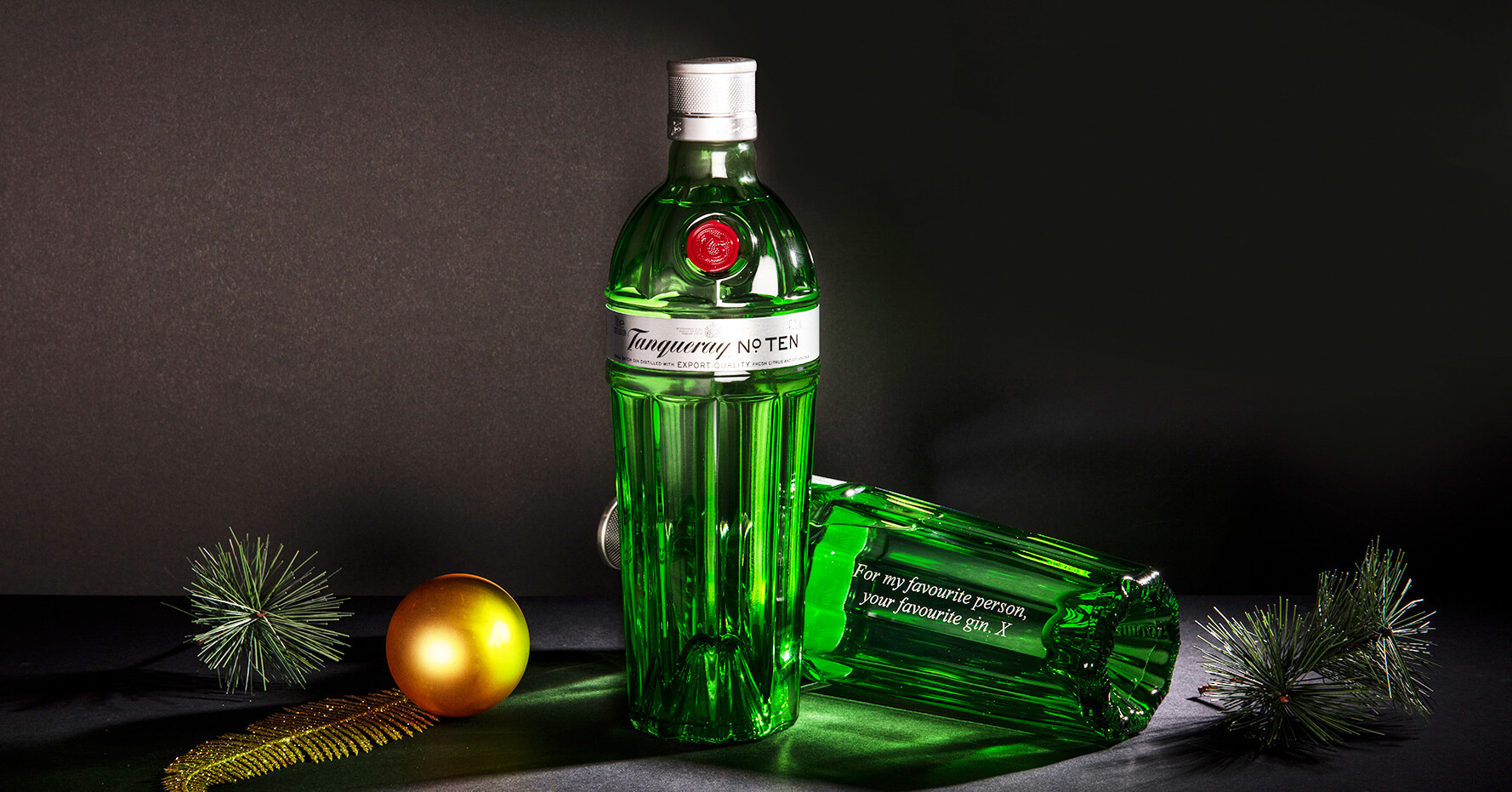 Christmas Gifts from Tanqueray and Johnnie Walker : The Whisky Exchange