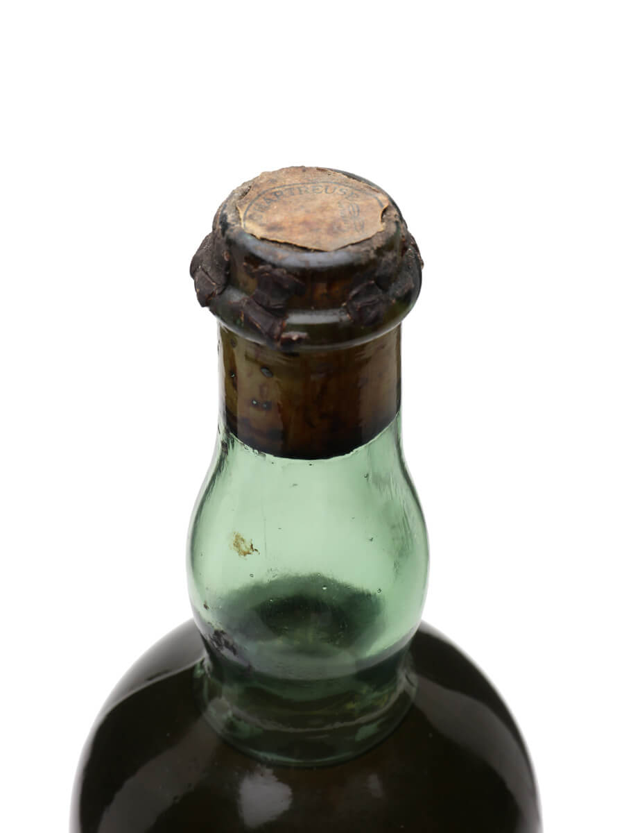 Chartreuse Yellow Liqueur - Voiron - Bot.1941-1951 : The Whisky Exchange